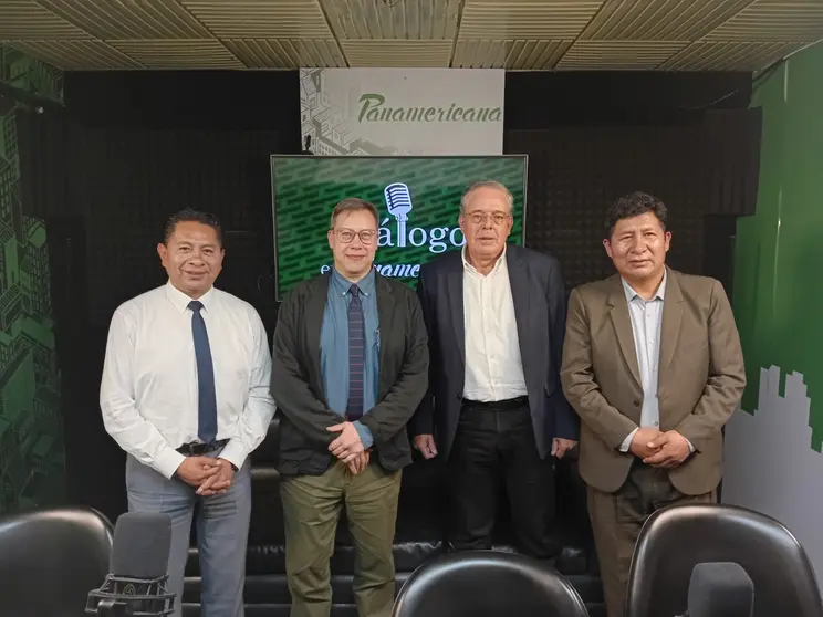 Diálogo en Panamericana: “Economía, decretos y ley antibloqueos”